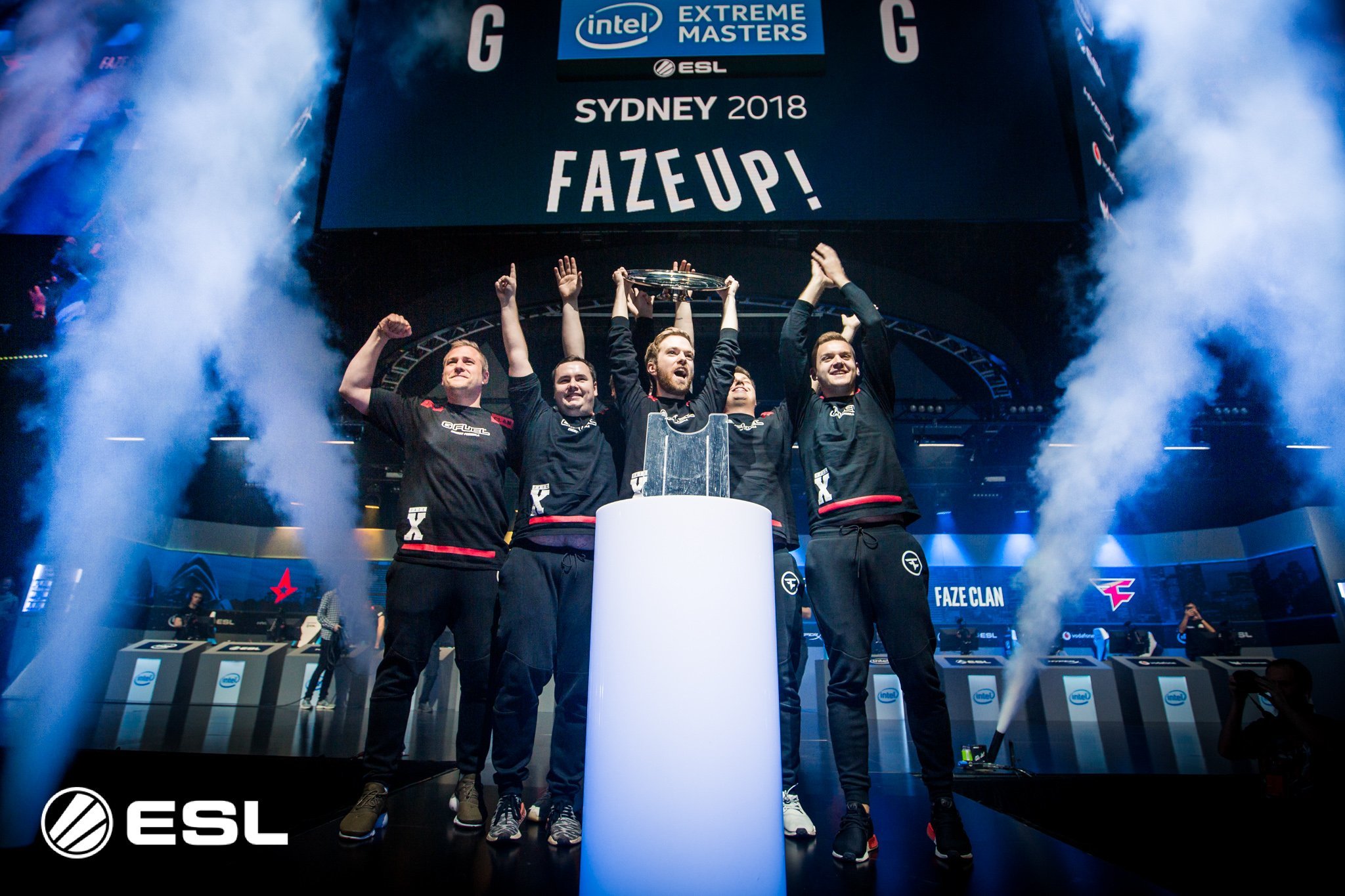 FaZe Clan lift the IEM Sydney trophy - Counter-Strike: Global Offensive ...