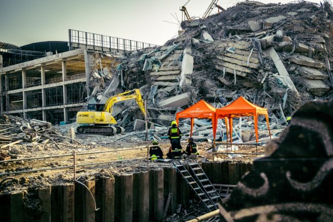 Il magnate delle costruzioni thailandese e soci sono accusati dopo il ...