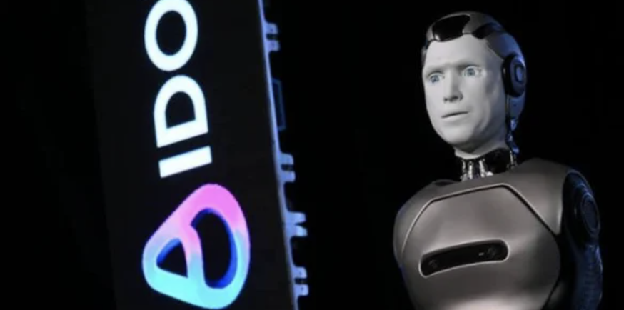Il primo robot umanoide AI della Russia cade a terra pochi secondi dopo ...