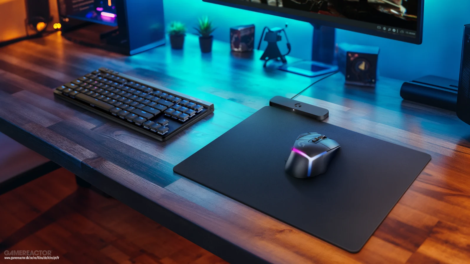 Logitech PowerPlay 2 e G502 X - Logitech Powerplay 2+ G502 X - Gamereactor