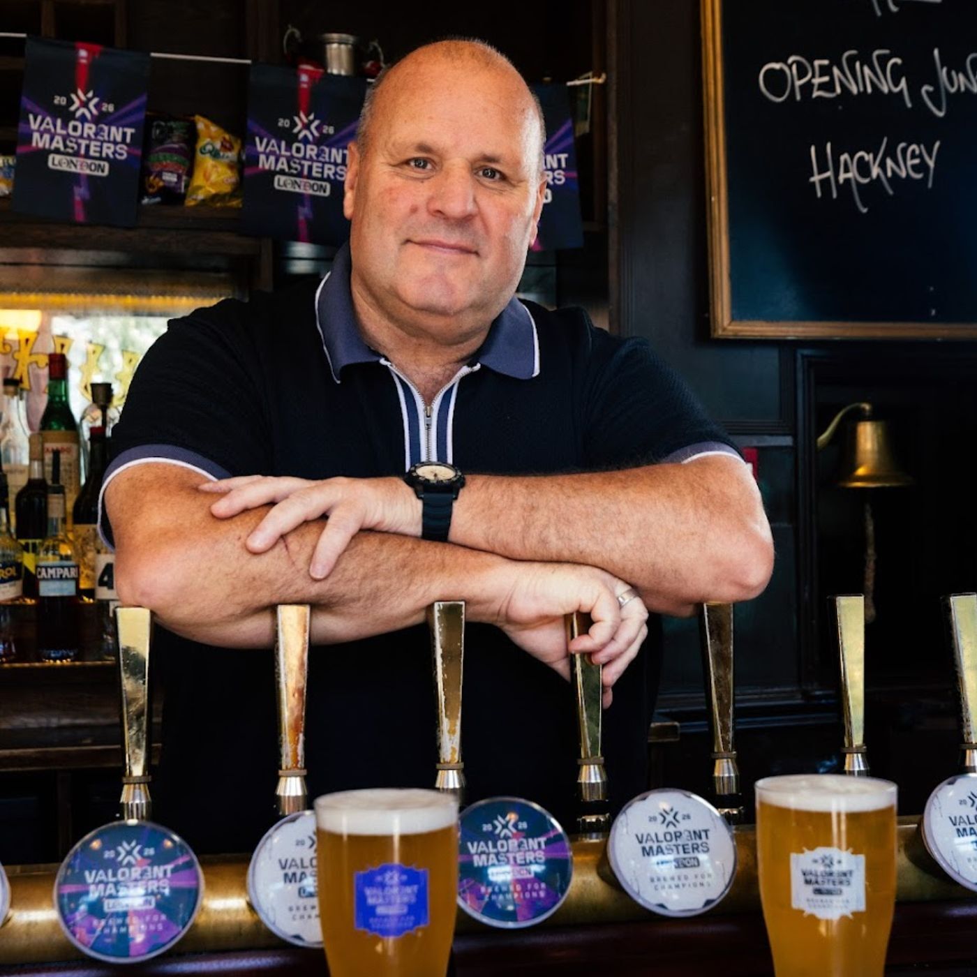 Big John "The Boshfather" Fisher sarà il proprietario del pub The ...