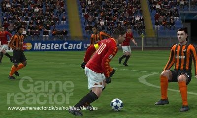 Pro Evolution Soccer 2011 3D Recensione - Gamereactor