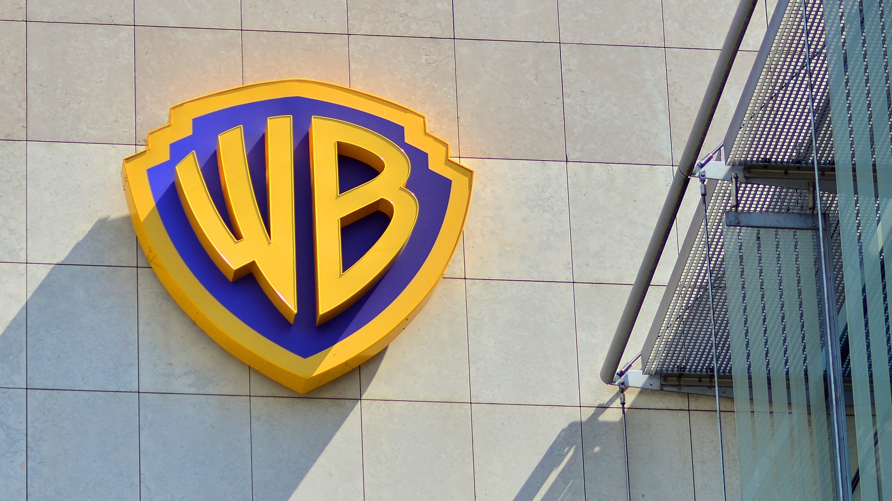 Warner Bros. fissa le finestre di uscita per il nuovo film di Ocean's ...