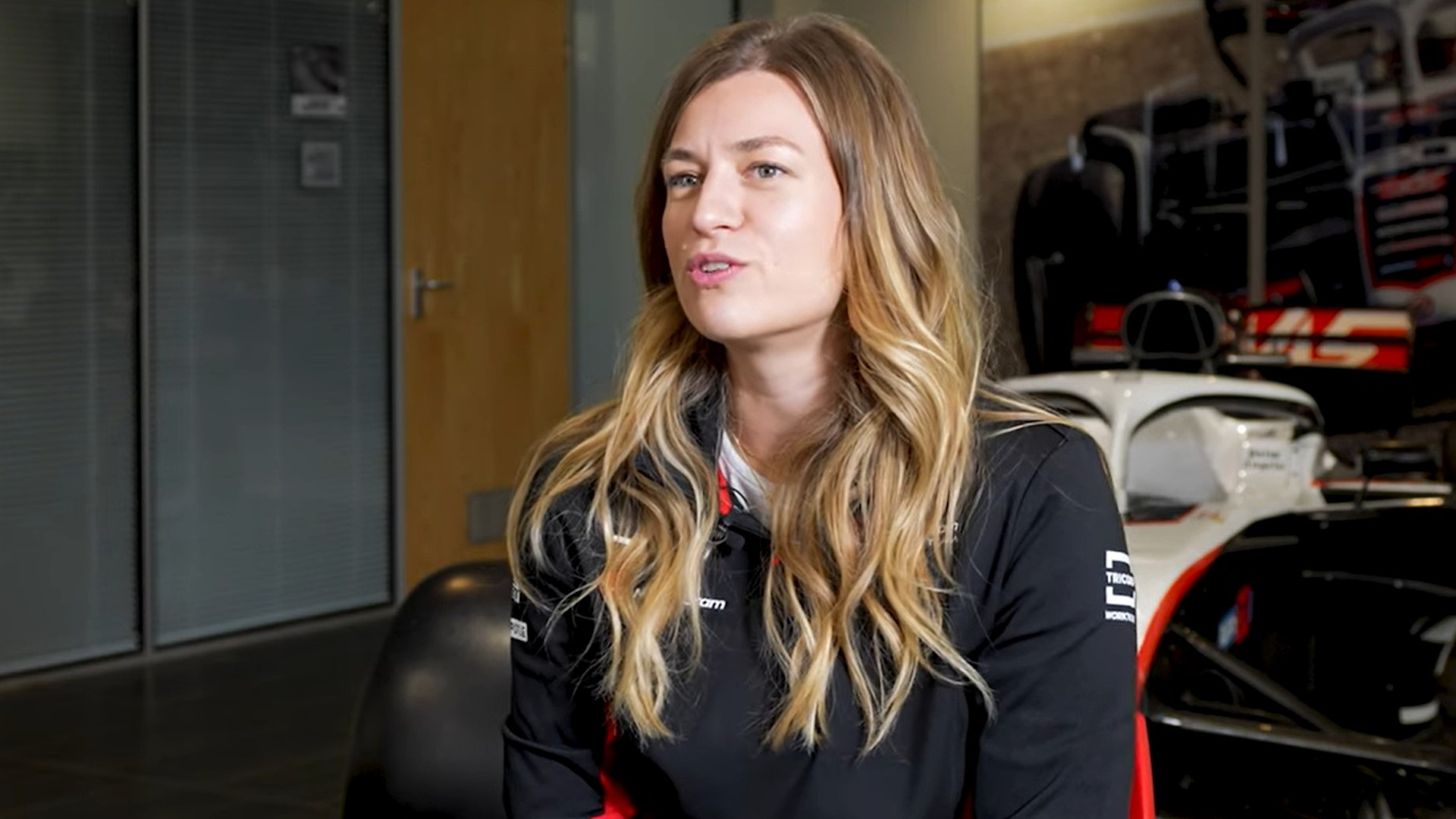 Laura Mueller diventa la prima donna Ingegnere di Pista nella storia della Formula 1 - - Gamereactor